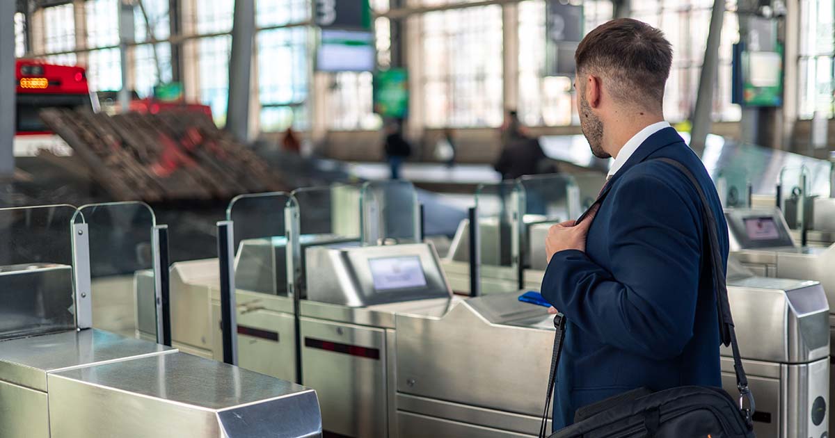 MRT, LRT to accept card and mobile payments by July • PhilSTAR Life